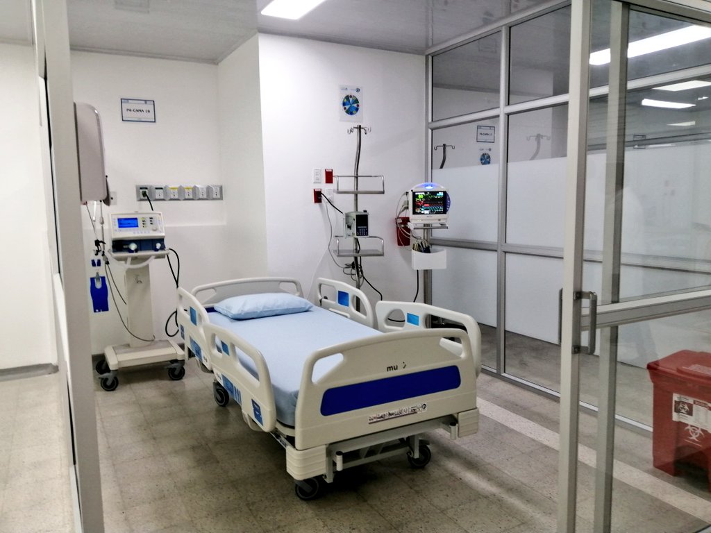 18 CUBÍCULOS CON AISLAMIENTO PARA LA UCI COVID ENTREGARON LA E.S.E. HUS ...